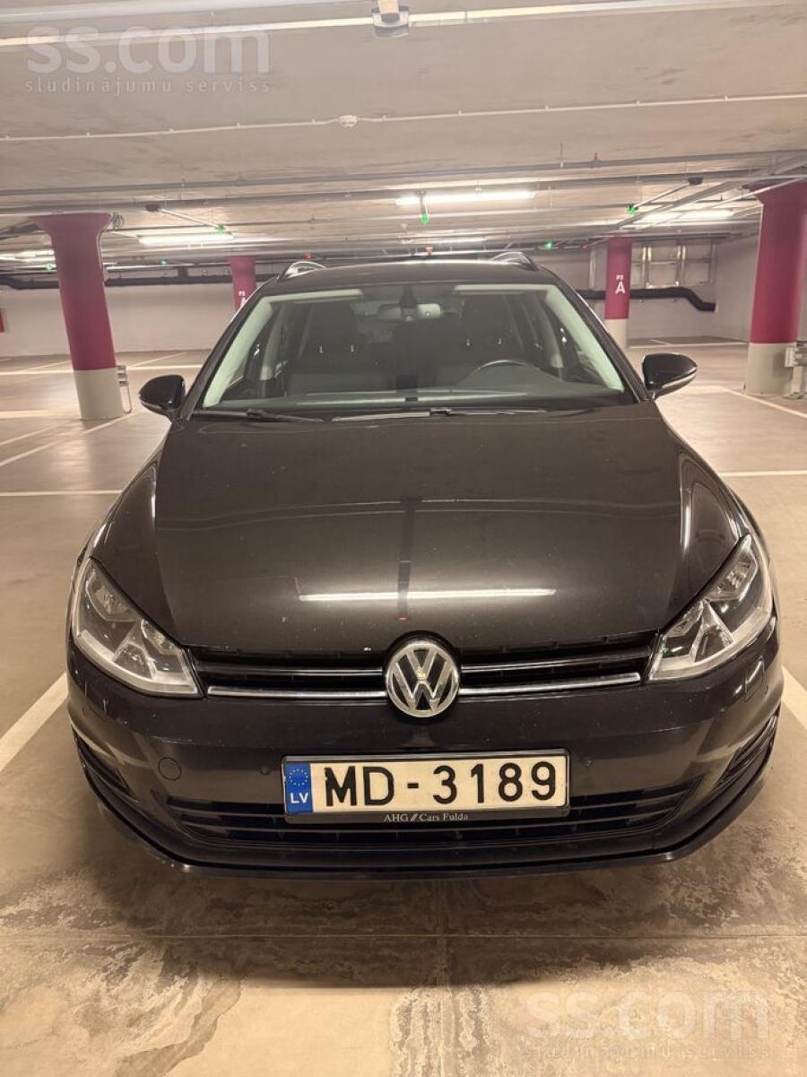 Black Volkswagen Golf 2016 in Riga, with an engine capacity of 1.60 L and mileage of 321 thousand km for 6500 €, photo 1 on AUTOMOTO.COM.LV