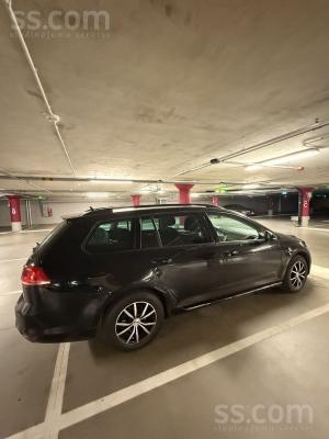 Black Volkswagen Golf 2016 in Riga, with an engine capacity of 1.60 L and mileage of 321 thousand km for 6500 €, photo 4 on AUTOMOTO.COM.LV