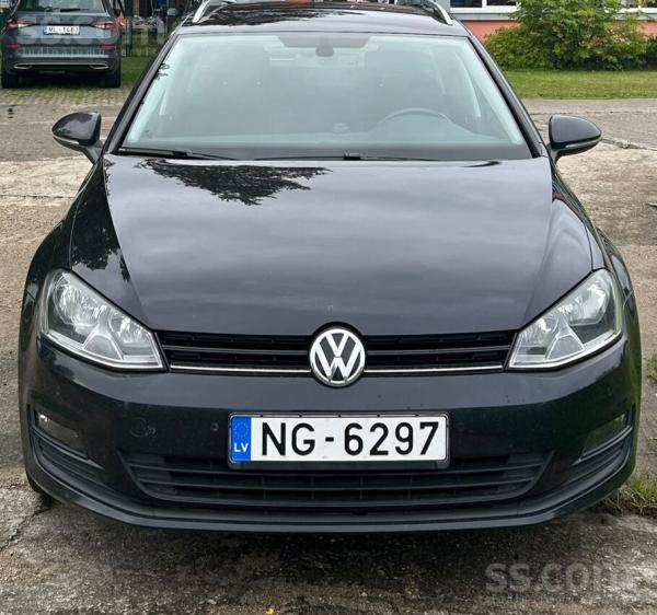 Melns Volkswagen Golf 2016 Rīga, ar dzinēja tilpumu 1.60 L un nobraukumu 301 tūkst. km par 3900 €, foto 1 vietnē AUTOMOTO.COM.LV