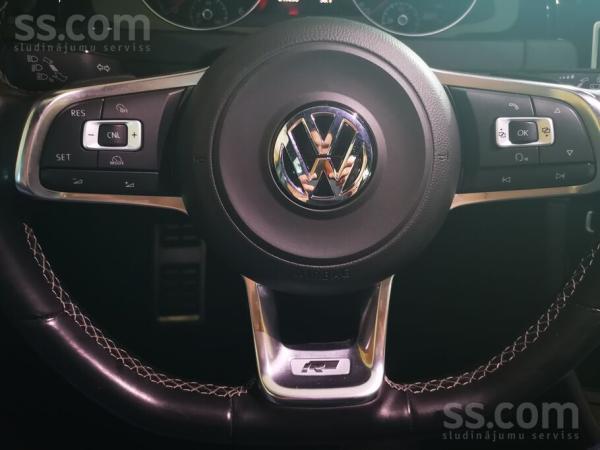 Melns Volkswagen Golf 2016 Rīga, ar dzinēja tilpumu 2.00 L un nobraukumu 220 tūkst. km par 9600 €, foto 2 vietnē AUTOMOTO.COM.LV