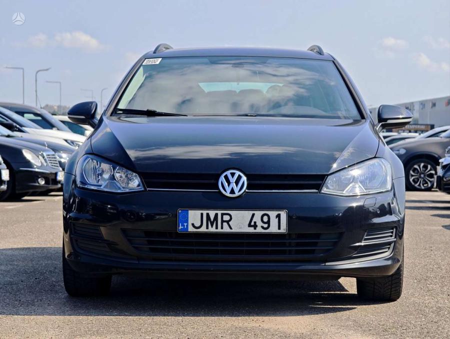 Melns Volkswagen Golf 2016 Viļņa, ar dzinēja tilpumu 1.60 L un nobraukumu 356 tūkst. km par 3900 €, foto 3 vietnē AUTOMOTO.COM.LV