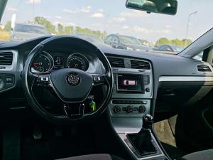 Melns Volkswagen Golf 2016 Viļņa, ar dzinēja tilpumu 1.60 L un nobraukumu 356 tūkst. km par 3900 €, foto 5 vietnē AUTOMOTO.COM.LV