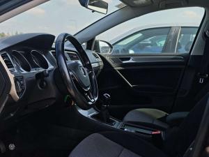 Melns Volkswagen Golf 2016 Viļņa, ar dzinēja tilpumu 1.60 L un nobraukumu 356 tūkst. km par 3900 €, foto 9 vietnē AUTOMOTO.COM.LV