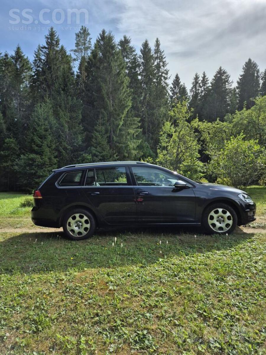 Melns Volkswagen Golf 2016 Cēsis, ar dzinēja tilpumu 1.60 L un nobraukumu 396 tūkst. km par 5000 €, foto 3 vietnē AUTOMOTO.COM.LV