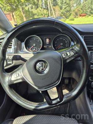 Melns Volkswagen Golf 2016 Cēsis, ar dzinēja tilpumu 1.60 L un nobraukumu 396 tūkst. km par 5000 €, foto 9 vietnē AUTOMOTO.COM.LV