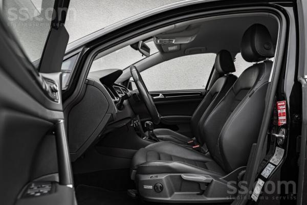 Black Volkswagen Golf 2016 in Riga, with an engine capacity of 2.00 L and mileage of 231 thousand km for 7750 €, photo 9 on AUTOMOTO.COM.LV