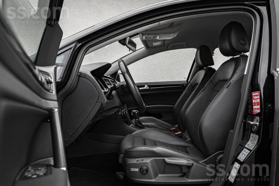 Black Volkswagen Golf 2016 in Riga, with an engine capacity of 2.00 L and mileage of 231 thousand km for 7750 €, photo 10 on AUTOMOTO.COM.LV
