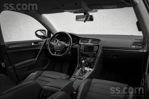 Black Volkswagen Golf 2016 in Riga, with an engine capacity of 2.00 L and mileage of 231 thousand km for 7750 €, photo 17 on AUTOMOTO.COM.LV