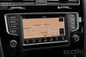Black Volkswagen Golf 2016 in Riga, with an engine capacity of 2.00 L and mileage of 231 thousand km for 7750 €, photo 27 on AUTOMOTO.COM.LV
