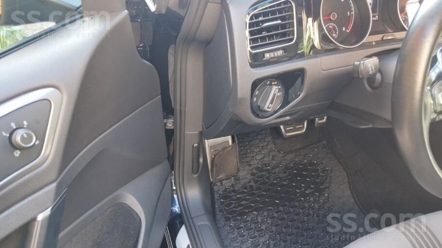 Melns Volkswagen Golf 2016 Rīga, ar dzinēja tilpumu 2.00 L un nobraukumu 245 tūkst. km par 8850 €, foto 13 vietnē AUTOMOTO.COM.LV