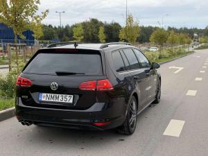 Black Volkswagen Golf 2016 in Vilnius, with an engine capacity of 1.97 L and mileage of 180 thousand km for 8750 €, photo 16 on AUTOMOTO.COM.LV