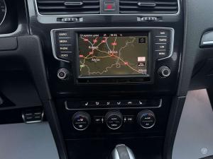 Black Volkswagen Golf 2016 in Vilnius, with an engine capacity of 1.97 L and mileage of 180 thousand km for 8750 €, photo 32 on AUTOMOTO.COM.LV