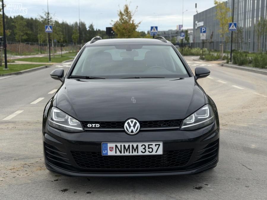 Black Volkswagen Golf 2016 in Vilnius, with an engine capacity of 2.00 L and mileage of 180 thousand km for 8750 €, photo 5 on AUTOMOTO.COM.LV
