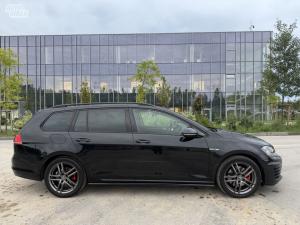 Black Volkswagen Golf 2016 in Vilnius, with an engine capacity of 2.00 L and mileage of 180 thousand km for 8750 €, photo 8 on AUTOMOTO.COM.LV