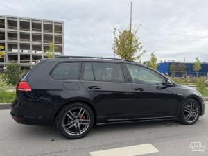 Black Volkswagen Golf 2016 in Vilnius, with an engine capacity of 2.00 L and mileage of 180 thousand km for 8750 €, photo 10 on AUTOMOTO.COM.LV