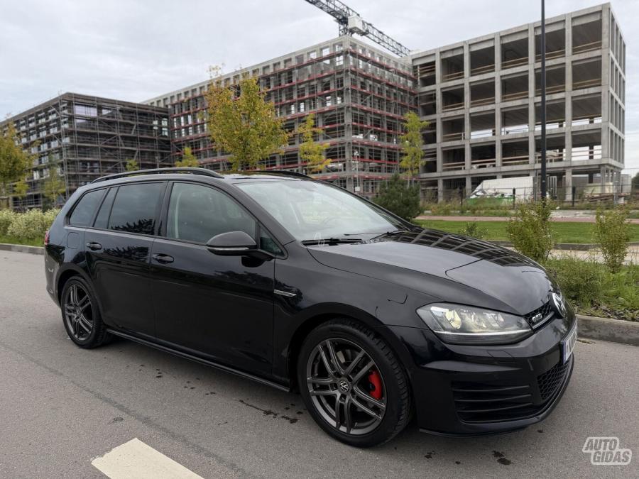 Black Volkswagen Golf 2016 in Vilnius, with an engine capacity of 2.00 L and mileage of 180 thousand km for 8750 €, photo 18 on AUTOMOTO.COM.LV