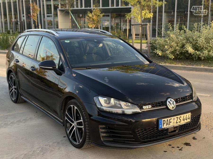 Melns Volkswagen Golf 2016 Viļņa, ar dzinēja tilpumu 2.00 L un nobraukumu 289 tūkst. km par 8899 €, foto 1 vietnē AUTOMOTO.COM.LV