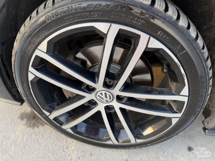 Melns Volkswagen Golf 2016 Viļņa, ar dzinēja tilpumu 2.00 L un nobraukumu 289 tūkst. km par 8899 €, foto 18 vietnē AUTOMOTO.COM.LV