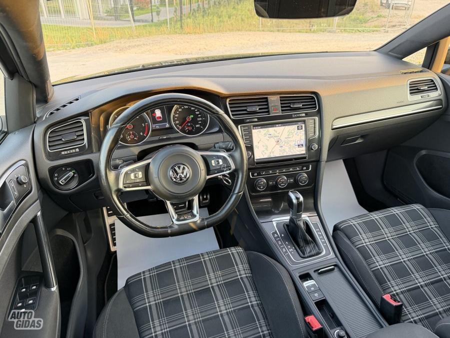 Melns Volkswagen Golf 2016 Viļņa, ar dzinēja tilpumu 2.00 L un nobraukumu 289 tūkst. km par 8899 €, foto 22 vietnē AUTOMOTO.COM.LV