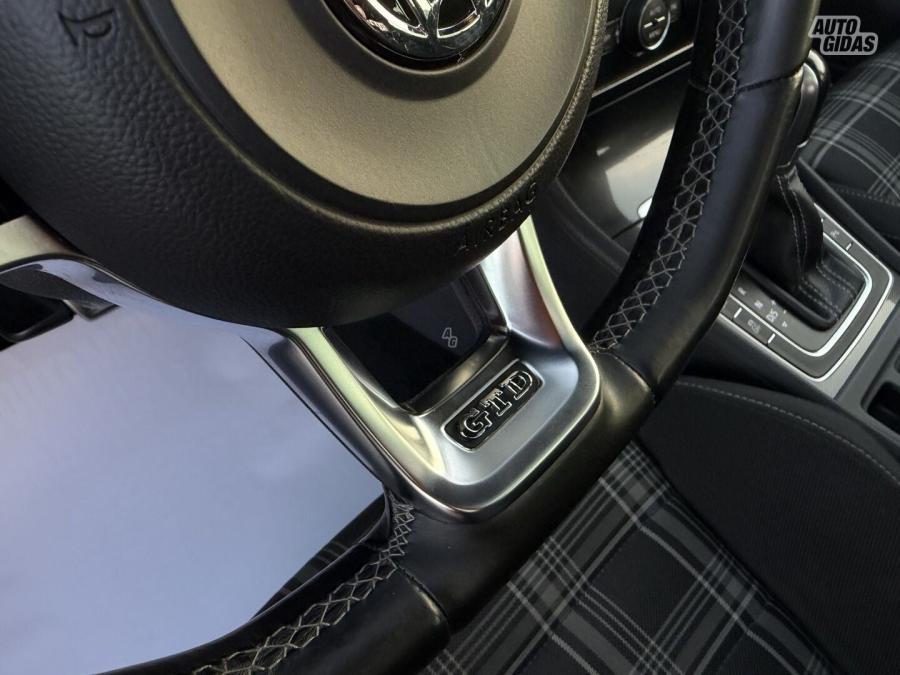Melns Volkswagen Golf 2016 Viļņa, ar dzinēja tilpumu 2.00 L un nobraukumu 289 tūkst. km par 8899 €, foto 26 vietnē AUTOMOTO.COM.LV