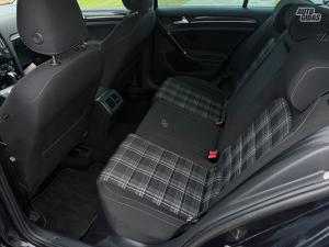 Melns Volkswagen Golf 2016 Viļņa, ar dzinēja tilpumu 2.00 L un nobraukumu 180 tūkst. km par 8650 €, foto 32 vietnē AUTOMOTO.COM.LV