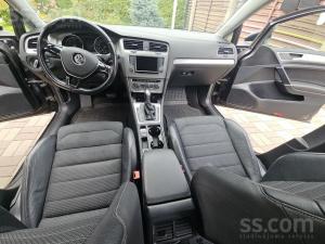 Melns Volkswagen Golf 2016 Rīga, ar dzinēja tilpumu 1.60 L un nobraukumu 195 tūkst. km par 8000 €, foto  vietnē AUTOMOTO.COM.LV