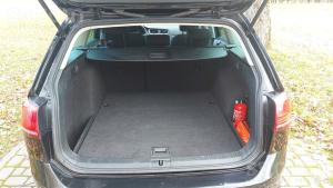 Melns Volkswagen Golf 2016 Valmiera, ar dzinēja tilpumu 1.60 L un nobraukumu 276 tūkst. km par 6500 €, foto 10 vietnē AUTOMOTO.COM.LV