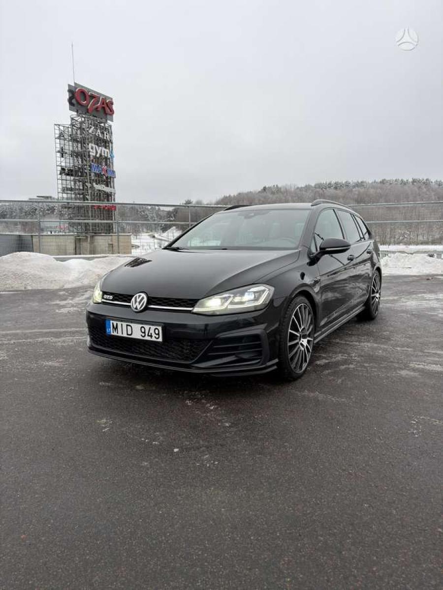 Black Volkswagen Golf 2017 in Vilnius, with an engine capacity of 1.97 L and mileage of 241 thousand km for 12800 €, photo 1 on AUTOMOTO.COM.LV