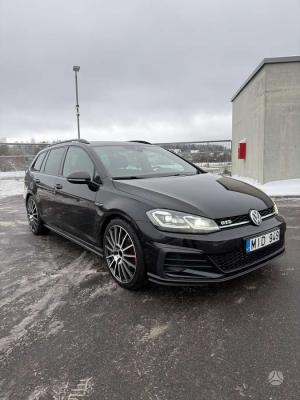 Black Volkswagen Golf 2017 in Vilnius, with an engine capacity of 1.97 L and mileage of 241 thousand km for 12800 €, photo 2 on AUTOMOTO.COM.LV