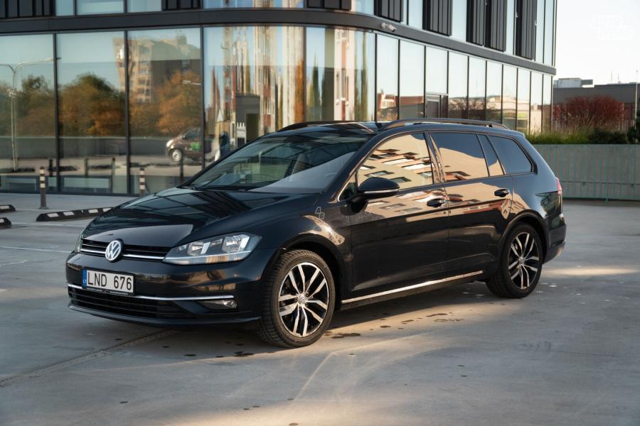 Melns Volkswagen Golf 2017 Kauņa, ar dzinēja tilpumu 1.60 L un nobraukumu 251 tūkst. km par 8700 €, foto 3 vietnē AUTOMOTO.COM.LV