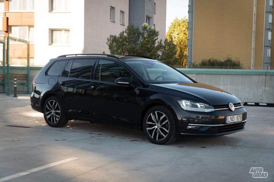 Melns Volkswagen Golf 2017 Kauņa, ar dzinēja tilpumu 1.60 L un nobraukumu 251 tūkst. km par 8700 €, foto 9 vietnē AUTOMOTO.COM.LV