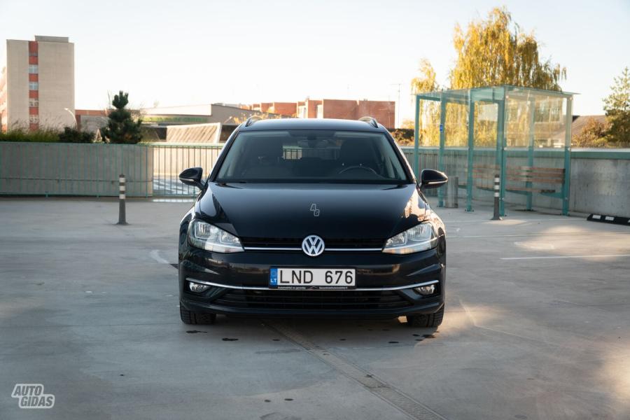 Melns Volkswagen Golf 2017 Kauņa, ar dzinēja tilpumu 1.60 L un nobraukumu 251 tūkst. km par 8700 €, foto 10 vietnē AUTOMOTO.COM.LV