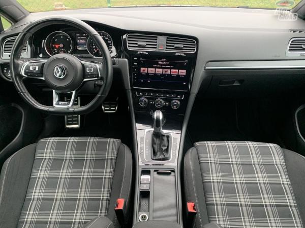 Melns Volkswagen Golf 2017 Kauņa, ar dzinēja tilpumu 2.00 L un nobraukumu 220 tūkst. km par 10999 €, foto 11 vietnē AUTOMOTO.COM.LV
