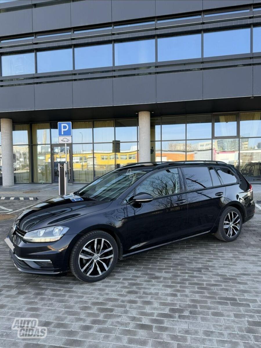 Black Volkswagen Golf 2017 in Kaunas, with an engine capacity of 1.60 L and mileage of 256 thousand km for 8300 €, photo 2 on AUTOMOTO.COM.LV