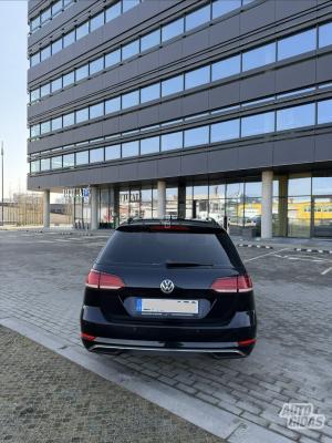 Black Volkswagen Golf 2017 in Kaunas, with an engine capacity of 1.60 L and mileage of 256 thousand km for 8300 €, photo 5 on AUTOMOTO.COM.LV