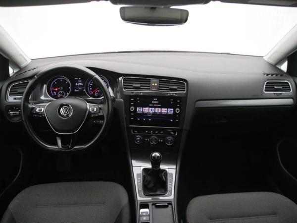 Melns Volkswagen Golf 2017 Viļņa, ar dzinēja tilpumu 1.60 L un nobraukumu 237 tūkst. km par 7599 €, foto 2 vietnē AUTOMOTO.COM.LV