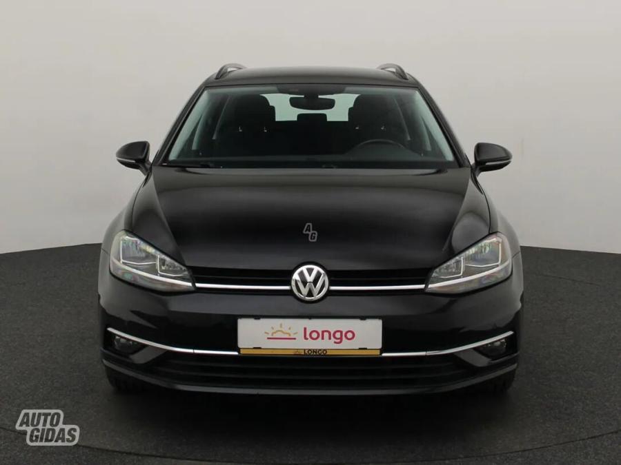 Black Volkswagen Golf 2017 in Vilnius, with an engine capacity of 1.60 L and mileage of 237 thousand km for 7599 €, photo 4 on AUTOMOTO.COM.LV