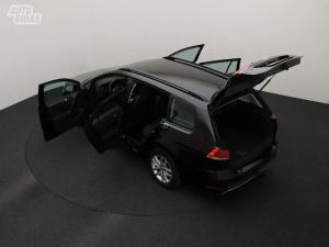 Black Volkswagen Golf 2017 in Vilnius, with an engine capacity of 1.60 L and mileage of 237 thousand km for 7599 €, photo 14 on AUTOMOTO.COM.LV