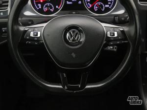 Black Volkswagen Golf 2017 in Vilnius, with an engine capacity of 1.60 L and mileage of 237 thousand km for 7599 €, photo 19 on AUTOMOTO.COM.LV