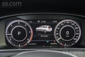Black Volkswagen Golf 2017 in Riga, with an engine capacity of 2.00 L and mileage of 193 thousand km for 13990 €, photo 14 on AUTOMOTO.COM.LV