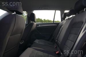 Black Volkswagen Golf 2017 in Riga, with an engine capacity of 2.00 L and mileage of 193 thousand km for 13990 €, photo 24 on AUTOMOTO.COM.LV