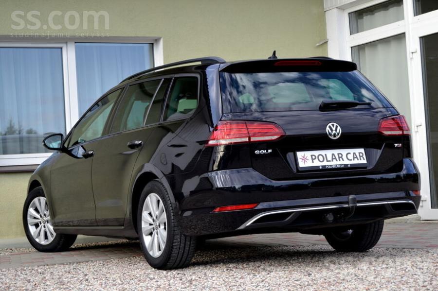 Black Volkswagen Golf 2017 in Tukums, with an engine capacity of 1.60 L and mileage of 260 thousand km for 10590 €, photo 5 on AUTOMOTO.COM.LV