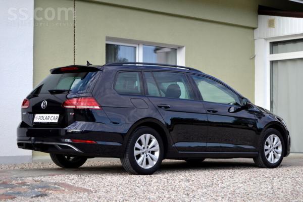 Black Volkswagen Golf 2017 in Tukums, with an engine capacity of 1.60 L and mileage of 260 thousand km for 10590 €, photo 8 on AUTOMOTO.COM.LV