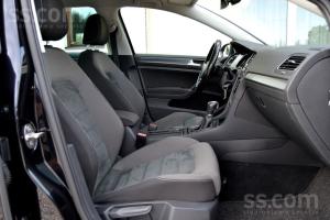 Black Volkswagen Golf 2017 in Tukums, with an engine capacity of 1.60 L and mileage of 260 thousand km for 10590 €, photo 30 on AUTOMOTO.COM.LV