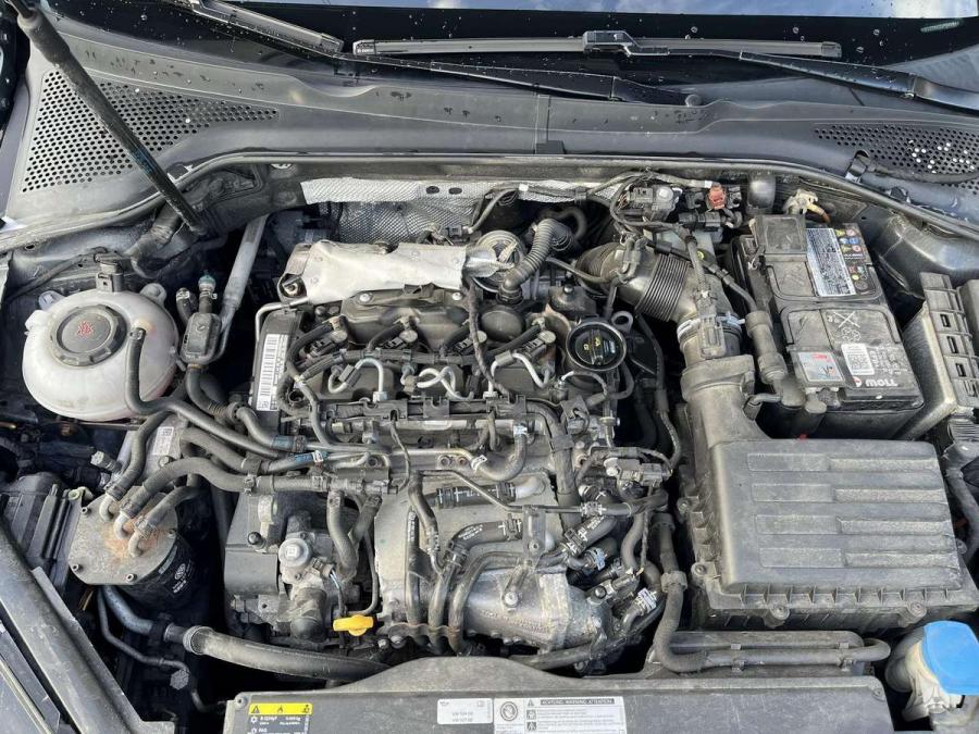 Melns Volkswagen Golf 2017 Kauņa, ar dzinēja tilpumu 1.60 L un nobraukumu 283 tūkst. km par 8400 €, foto 16 vietnē AUTOMOTO.COM.LV
