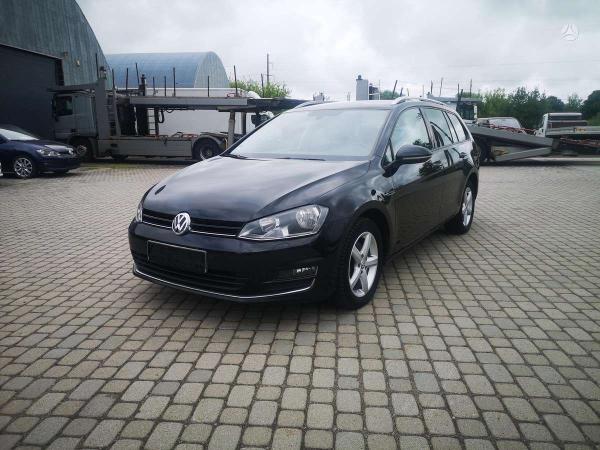 Black Volkswagen Golf 2017 in Radviliskis, with an engine capacity of 1.97 L and mileage of 217 thousand km for 7950 €, photo 1 on AUTOMOTO.COM.LV