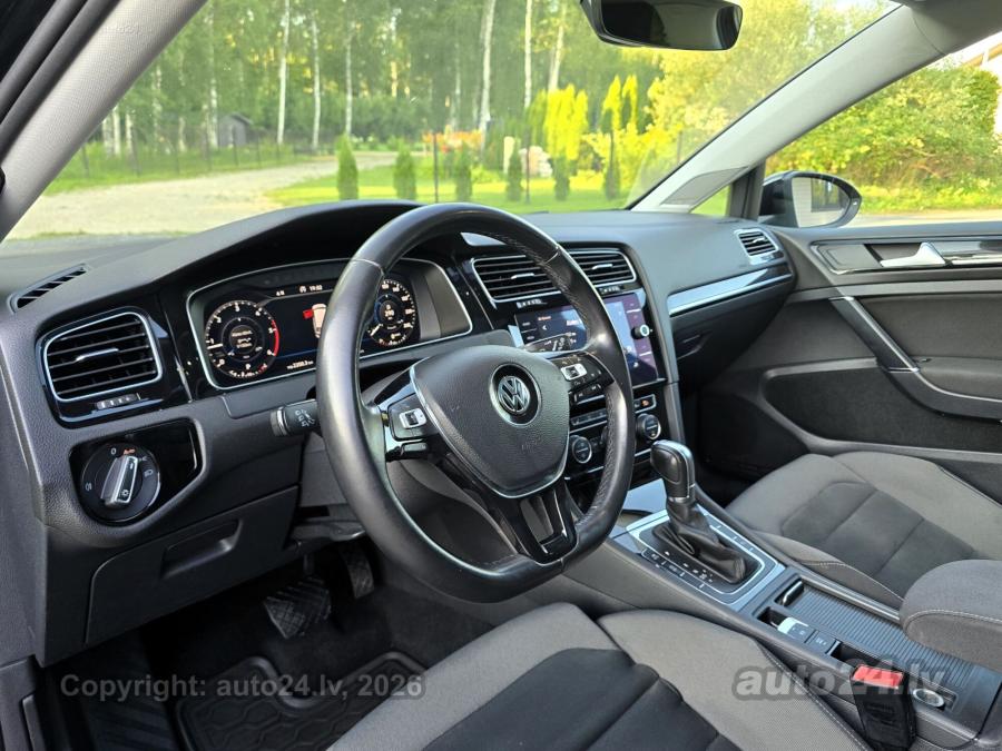 Черный Фольксваген Гольф 2017 в Тарту, объемом двигателя 1.60 л и пробегом 292 тыс. км за 11500 €, фото 21 на AUTOMOTO.COM.LV