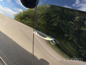 Melns Volkswagen Golf 2017 Šauļi, ar dzinēja tilpumu 2.00 L un nobraukumu 220 tūkst. km par 9799 €, foto 4 vietnē AUTOMOTO.COM.LV
