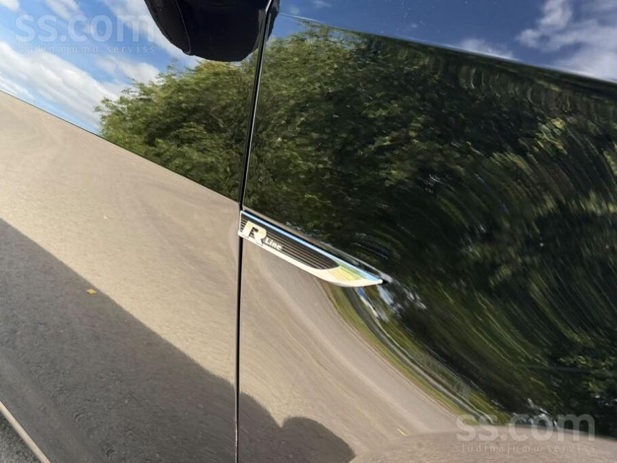 Melns Volkswagen Golf 2017 Šauļi, ar dzinēja tilpumu 2.00 L un nobraukumu 220 tūkst. km par 9799 €, foto 4 vietnē AUTOMOTO.COM.LV