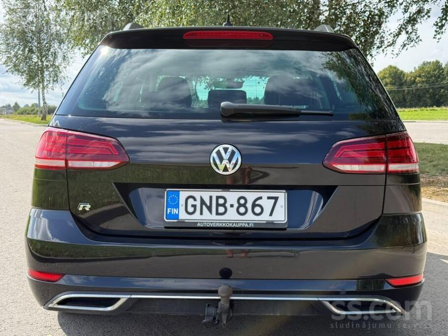 Melns Volkswagen Golf 2017 Šauļi, ar dzinēja tilpumu 2.00 L un nobraukumu 220 tūkst. km par 9799 €, foto 6 vietnē AUTOMOTO.COM.LV